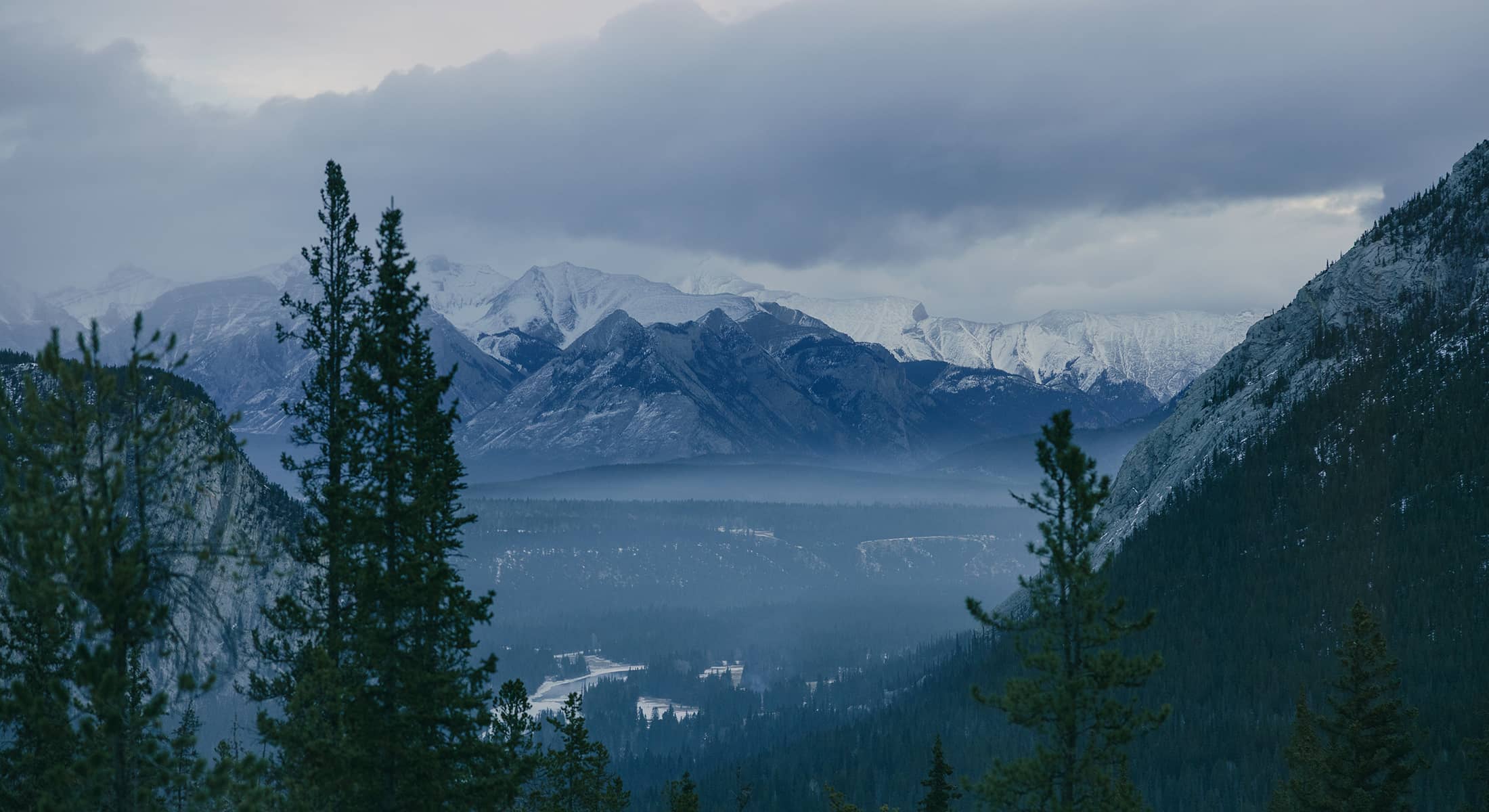 Rimrock Banff, Emblems Collection